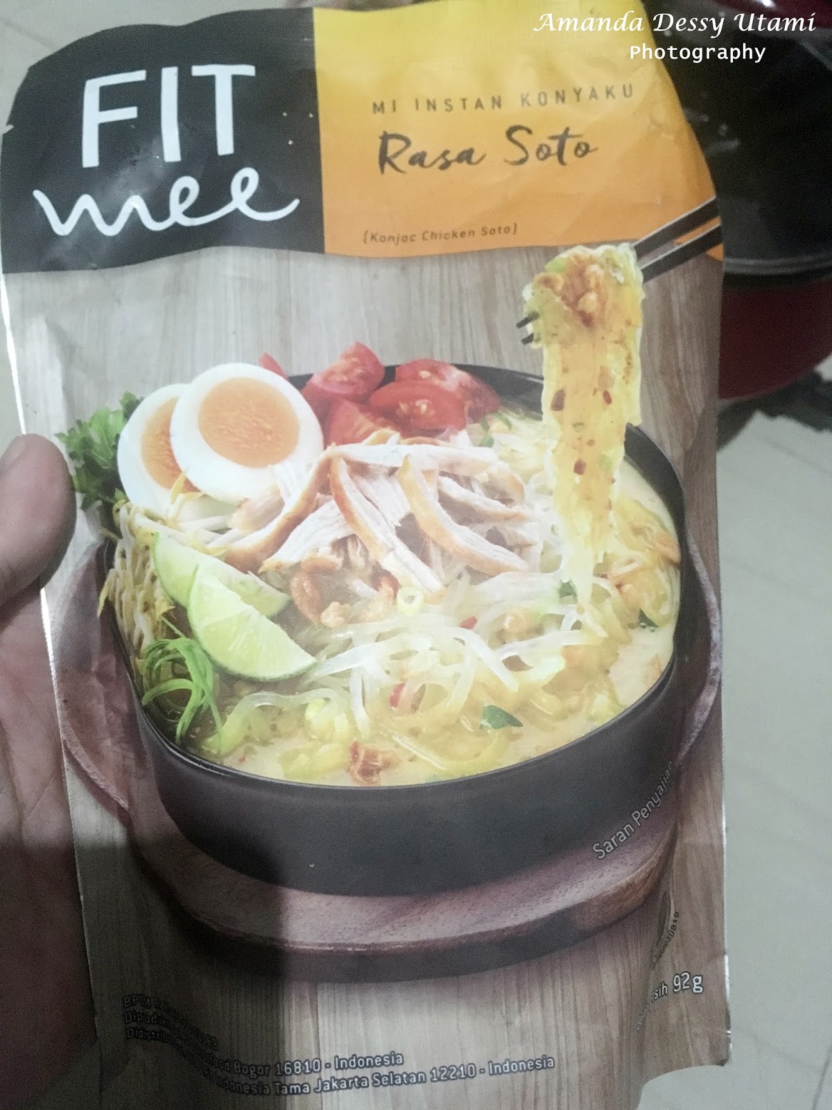Food Traveling Amanda: Fit Mee: Review Fit Mee Rasa Soto, Lebih Micin?