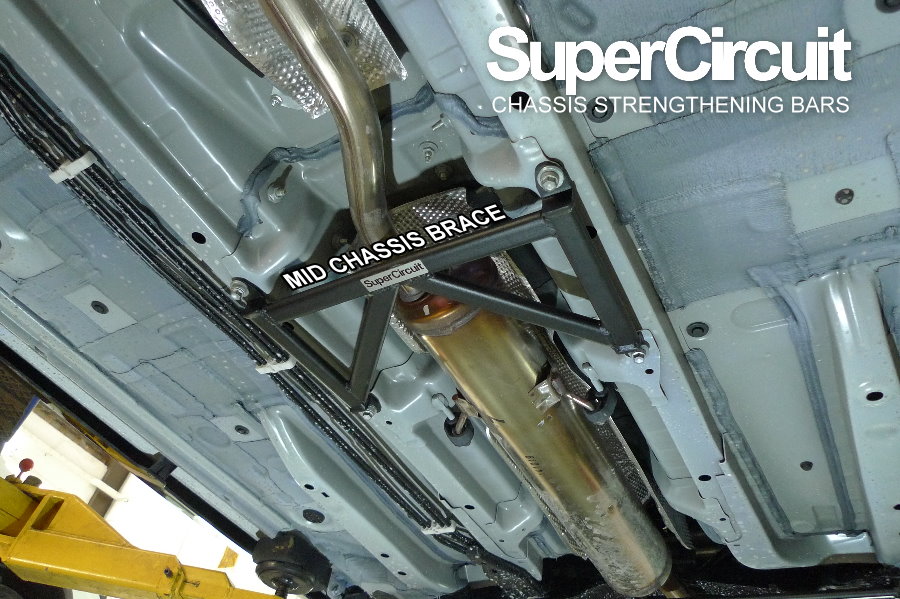 SUPERCIRCUIT CHASSIS STRENGTHENING BARS: Toyota Yaris Hatchback (XP150 ...