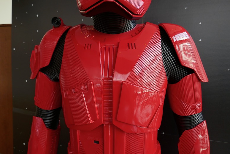Hollywood Movie Costumes and Props: Sith Trooper amour from Star Wars ...