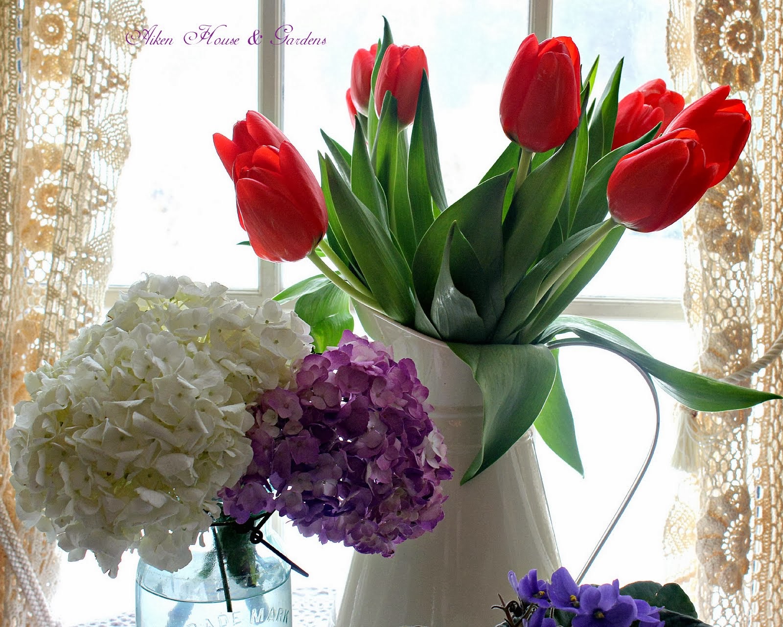 Aiken House & Gardens: Sunday Bouquets