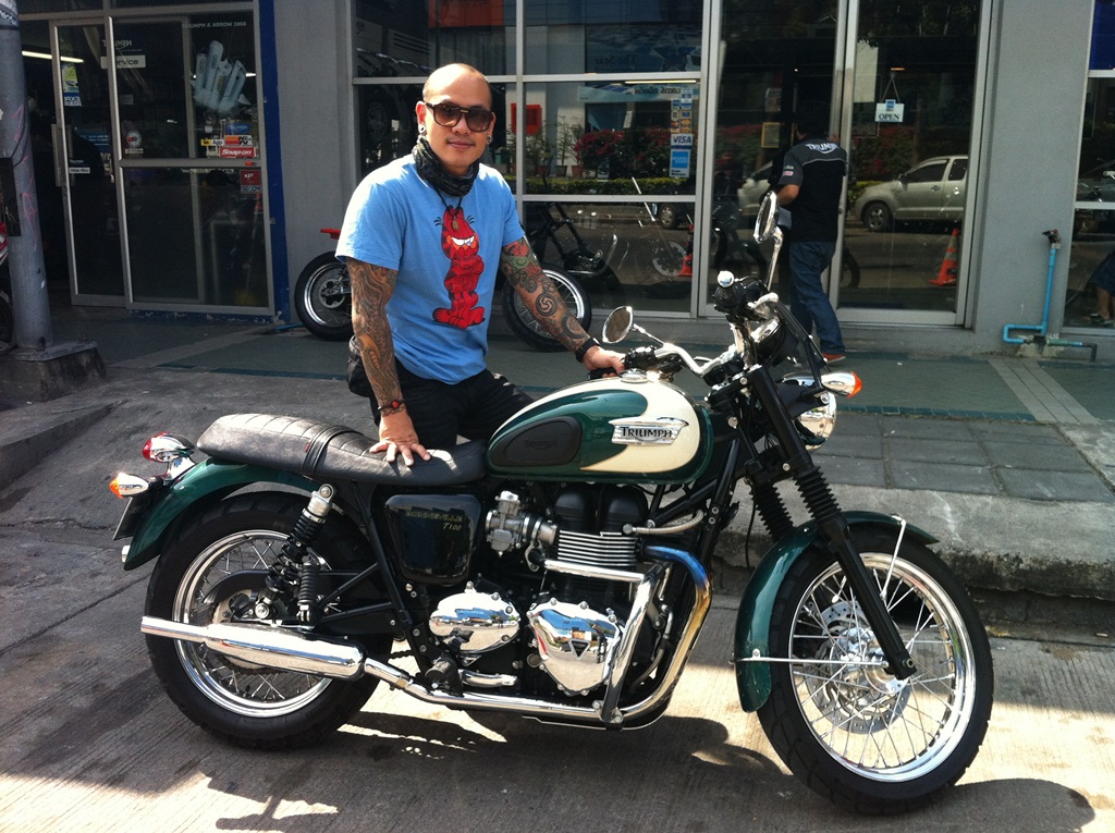 Britbike Triumph Motorcycle Blog: สมาชิกใหม่ Triumph... Triumph Newest ...