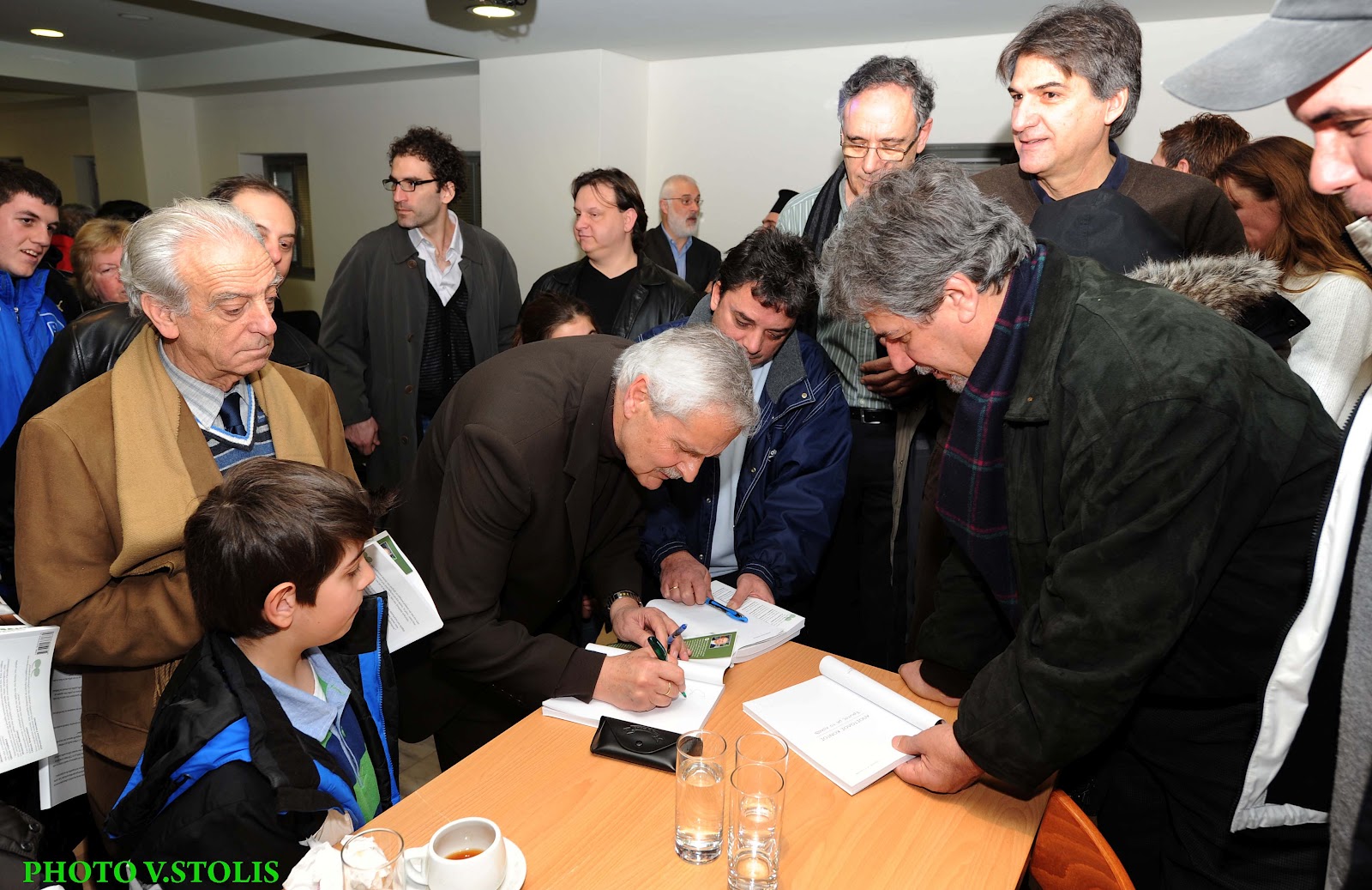 ΣΥΛΛΟΓΟΣ ΠΑΛΑΙΜΑΧΩΝ ΑΘΛΗΤΩΝ ΠΑΝΑΘΗΝΑΪΚΟΥ Α.Ο: ΠΑΡΟΥΣΙΑΣΕ ΤΟ ΒΙΒΛΙΟ ΤΟΥ ...
