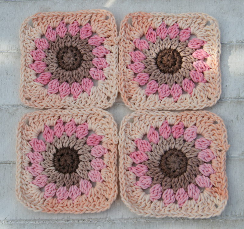 Fifty Shades of 4 Ply: Spring Cushion Tutorial