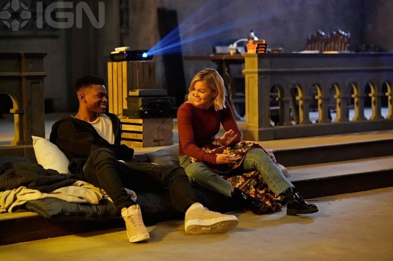 Veja quatro novas imagens da segunda temporada de Manto e Adaga ...