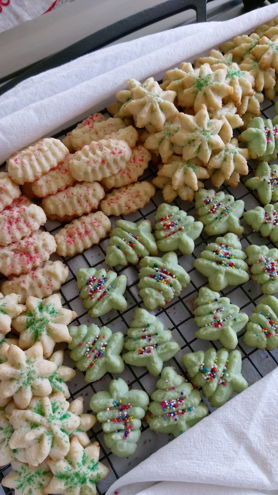 Lilly My Cat: Egyptian Christmas Cookies Along With Danish!