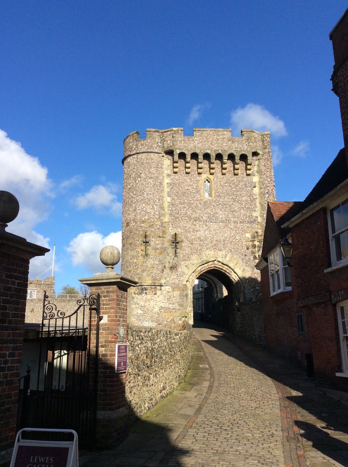 Days out in the Borders : Lewes Castle