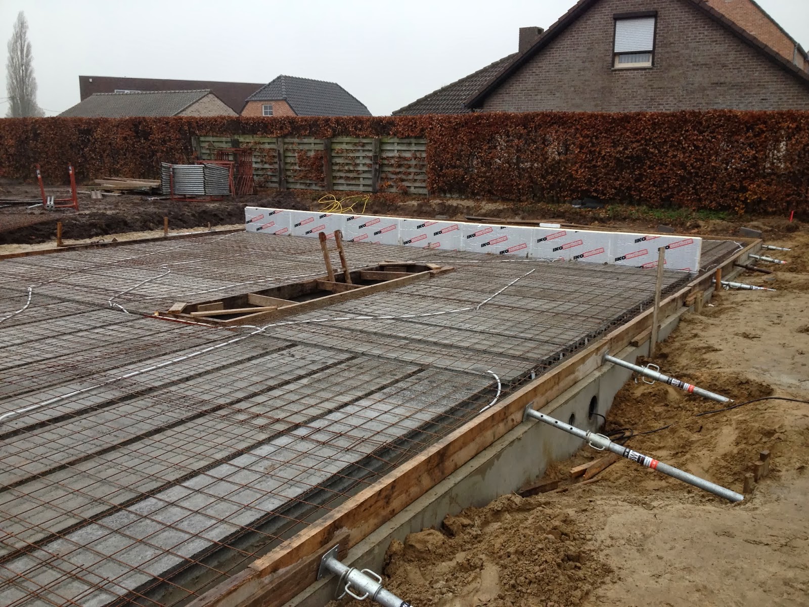 Bouw Brechtseweg: Betonkelder : welfsels