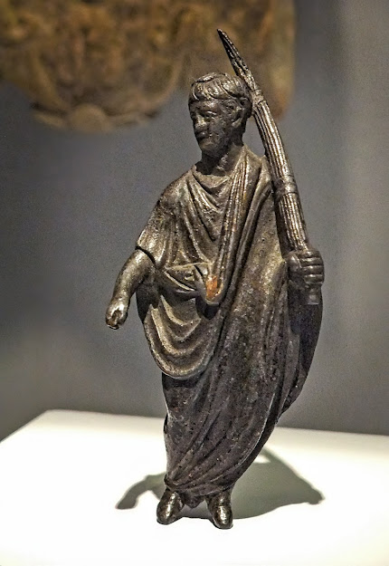 Roman Times: Lictors: Symbols of order in the Roman world