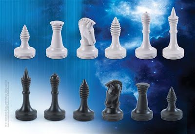 The Trek Collective: New Star Trek Tridemensional Chess Set coming from ...