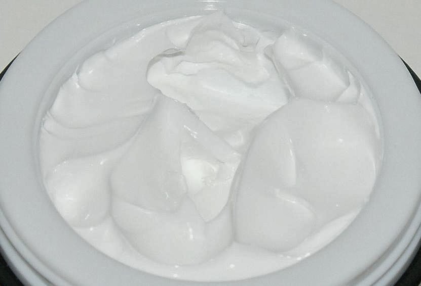 Whtiening Cream Recommendation! Tony Moly Panda's Dream White Magic ...