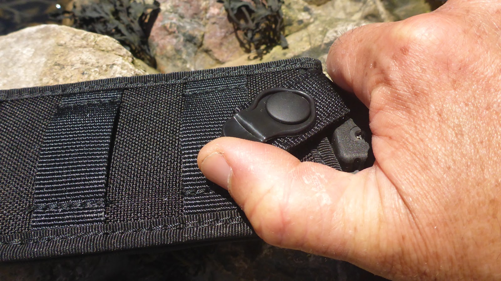 Hardcore Knives and tools for Wilderness Camping