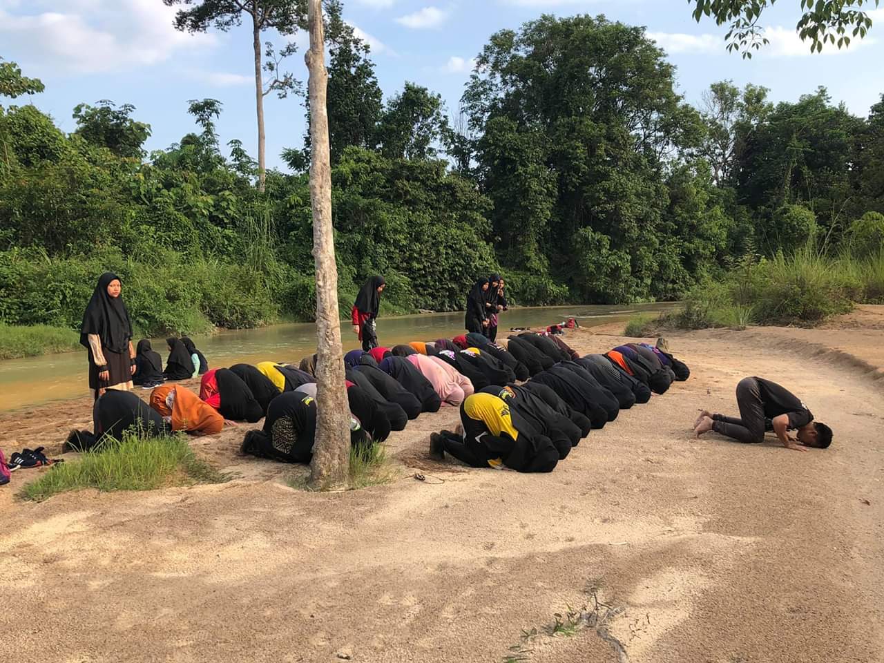 SMK AGAMA MELOR: Kem Jati Diri Badan Beruniform SMKA Melor 2019