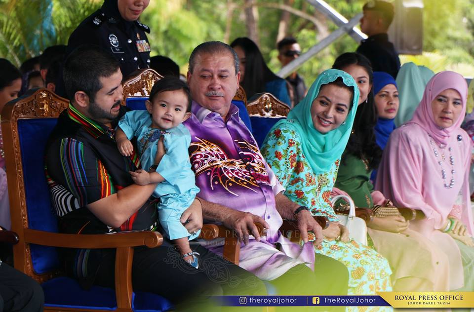 WARISAN RAJA & PERMAISURI MELAYU: Istiadat Bersiram YAM Tunku Tun ...