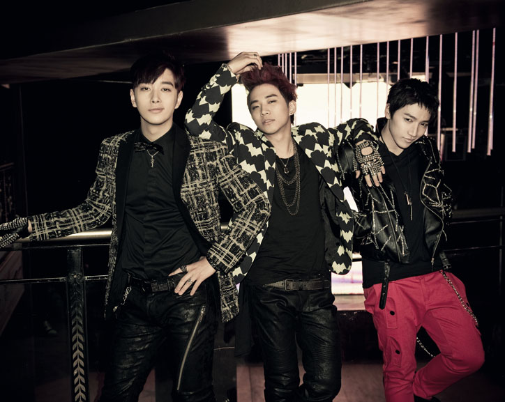 2PM Hands Up No.1 at KPOP top 10 Music - atunes!