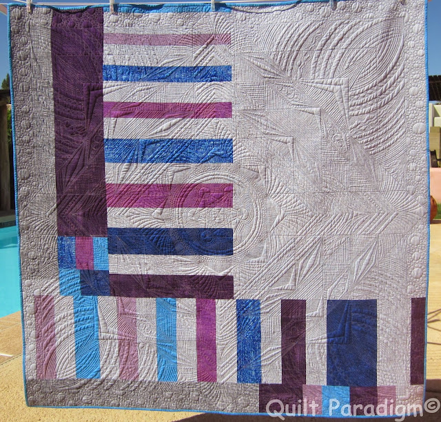 Quilt Paradigm: Shock Waves - Home Machine Quilted