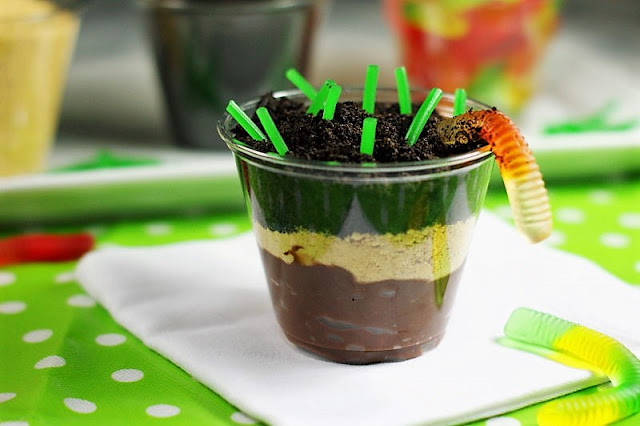 my kitchen world tour: Soil Belongings Pudding Cups {A.K.A. Dirt ...