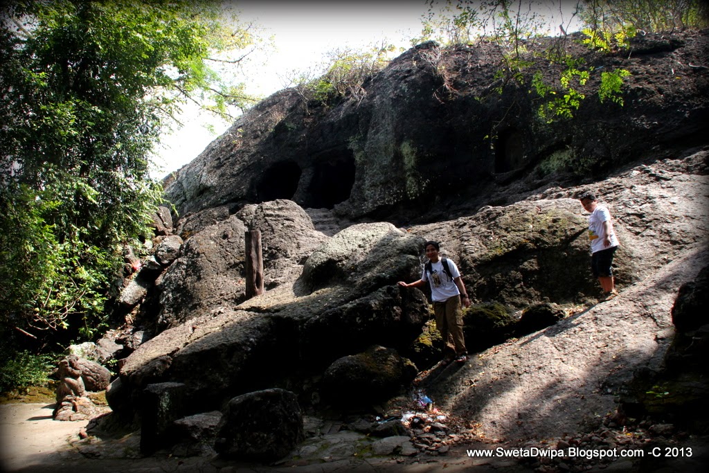 KILISUCI Sanctuary: Goa Selomangleng Kediri ; Pertapaan Sang Dewi Kilisuci
