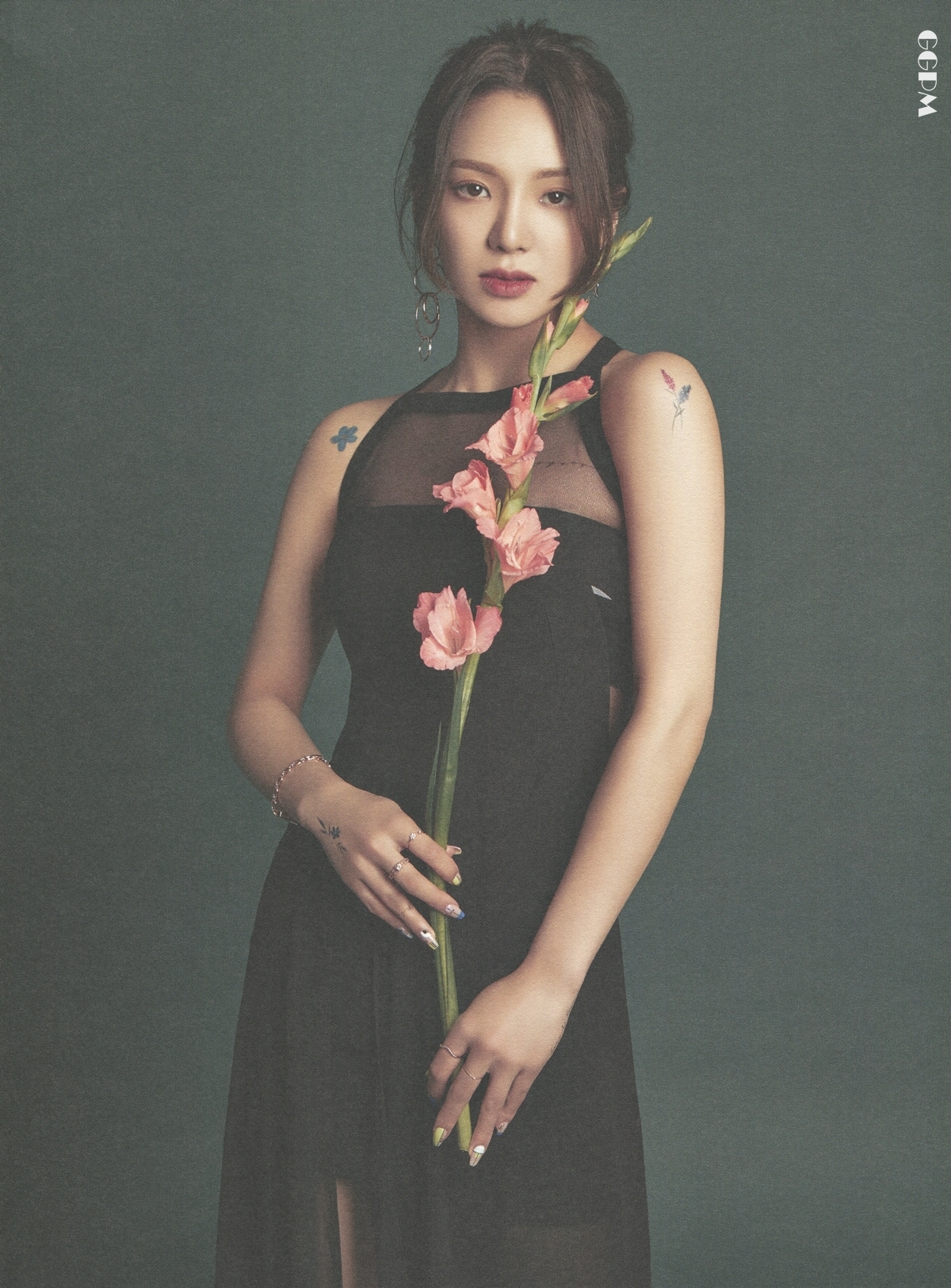 HYOYEON. Girls' Generation-Oh!GG SEASON'S GREETINGS 2021 - Diary ...