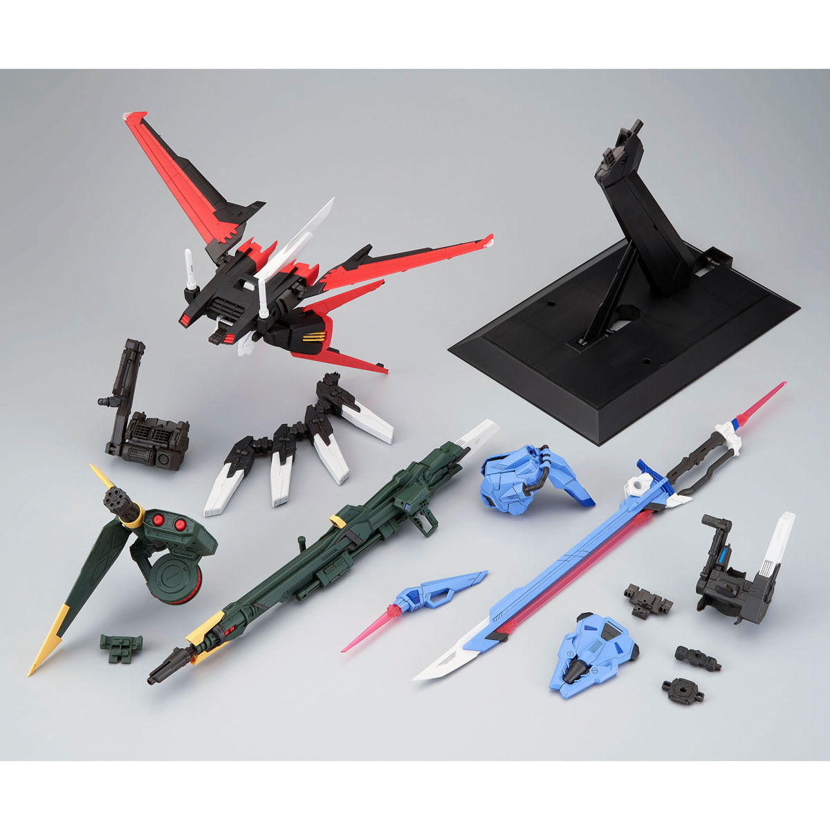 P-Bandai: PG 1/60 Perfect Strike Gundam Expansion Equipment Set ...