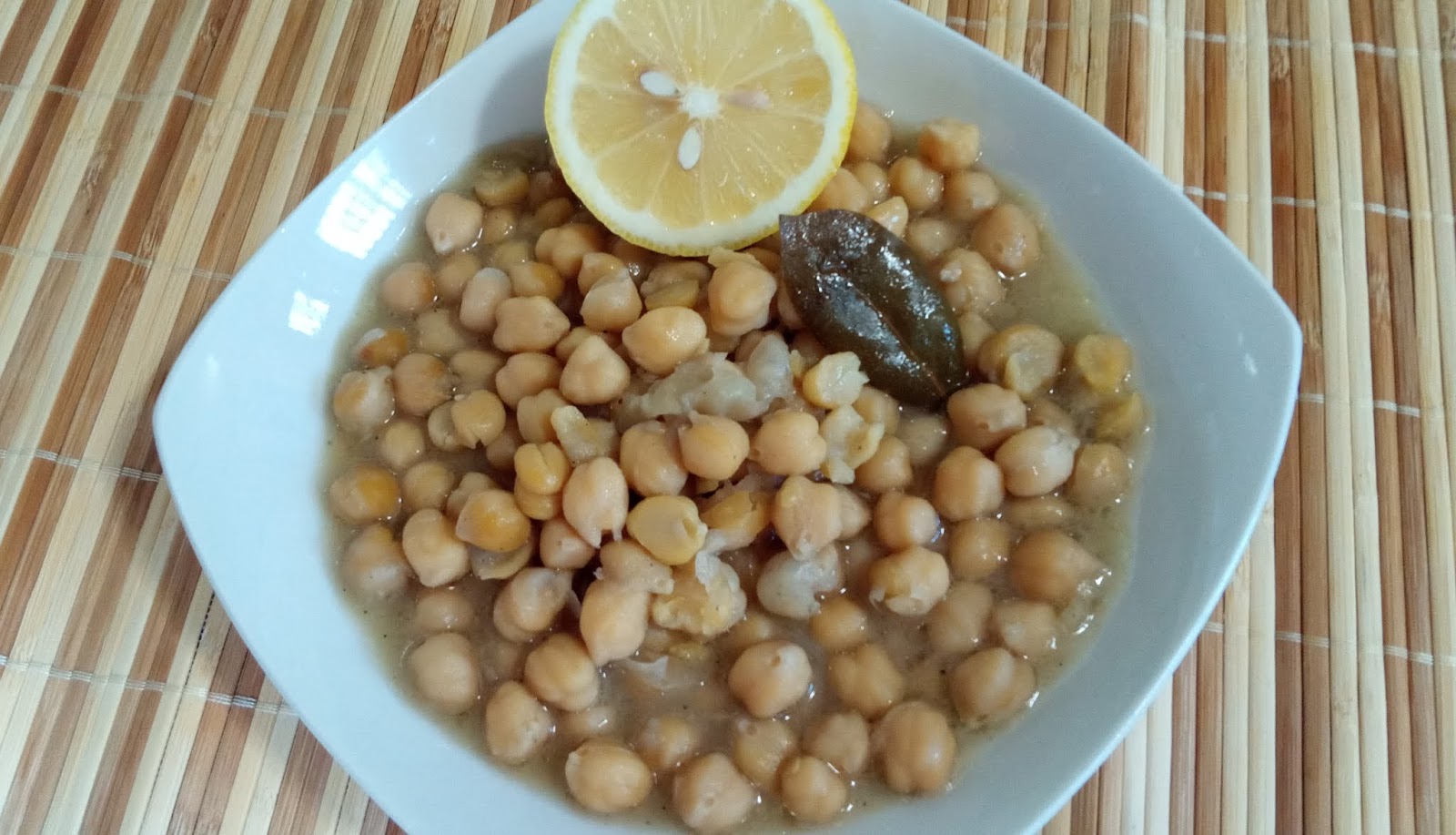 Arune's Flavors: Revithia Soupa (Chickpea Soup | Greek Style) | ถั่วลูก ...