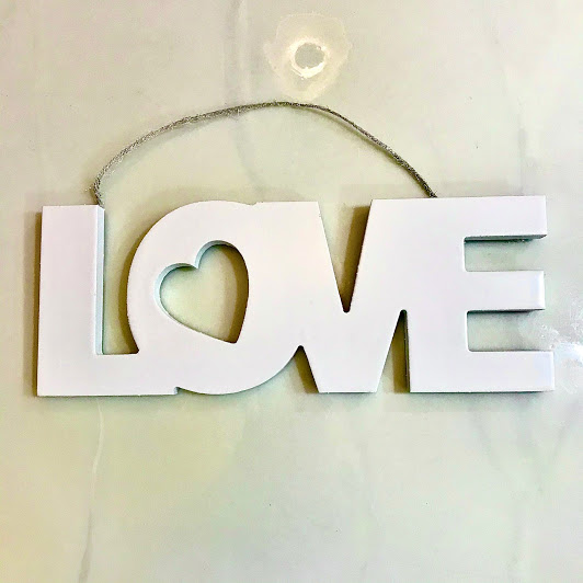 DIY Is My Happy Place: Love Sign - Craft