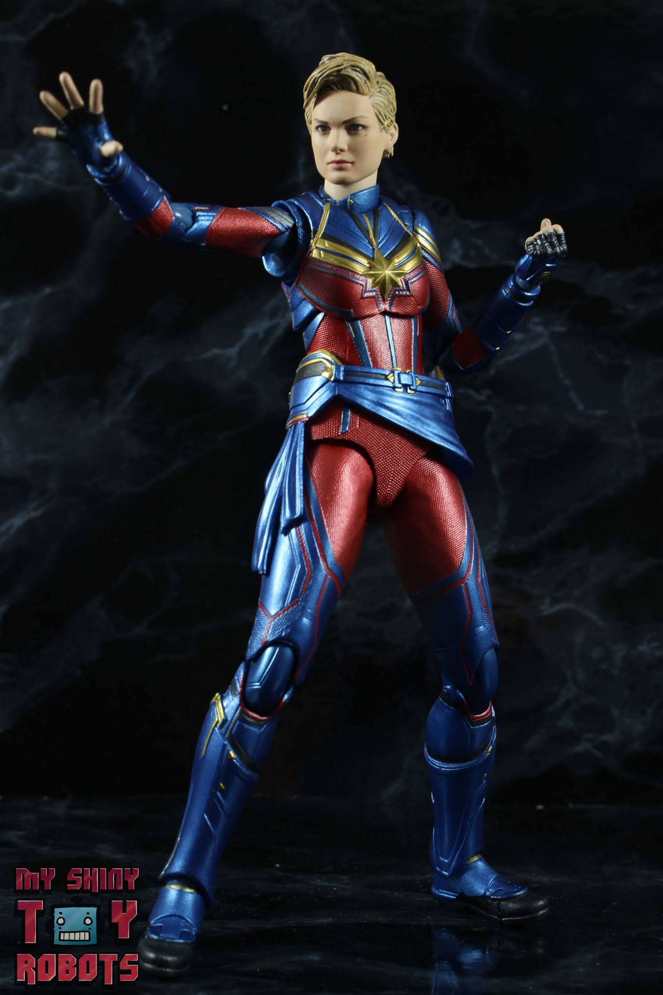 My Shiny Toy Robots: Toybox REVIEW: S.H. Figuarts Captain Marvel ...