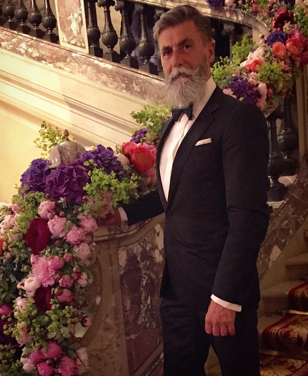 La edad es un número para los modelos masculinos Suits & Shirts Suits ...