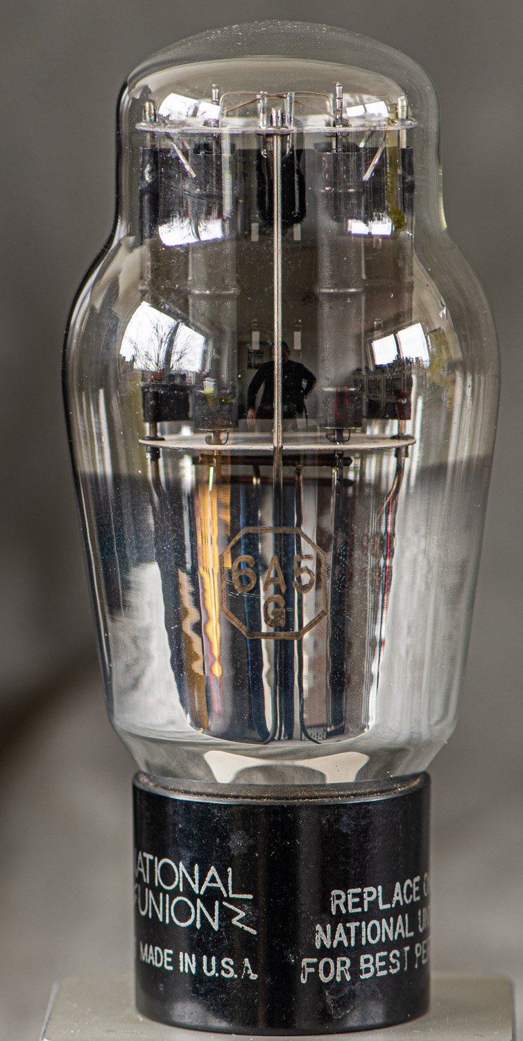 VinylSavor: Tube of the Month : The 6A5