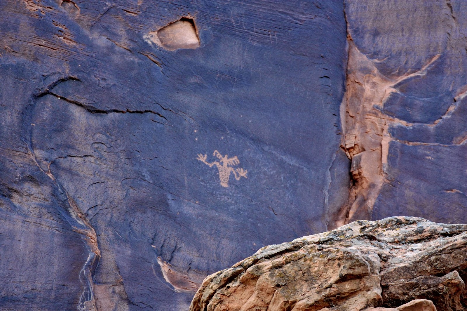 The Southwest Through Wide Brown Eyes: Rock Art at Both Ends of the ...