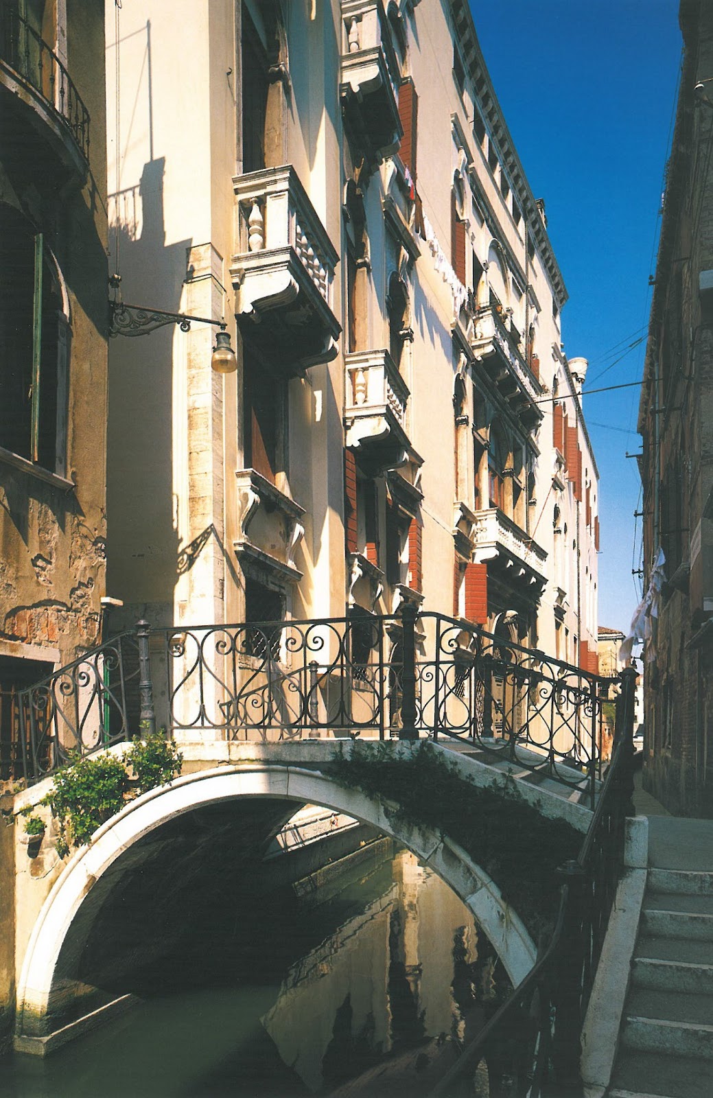 SerbinStudio: The Building Approach