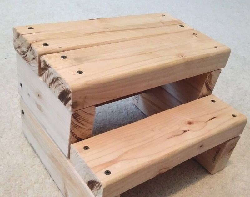 Mommy Suburbia How To Build A Wood Step Stool Simple Easy Beginner mommy-suburbia-how-to-build-a-wood-step-stool-simple-easy-beginner
