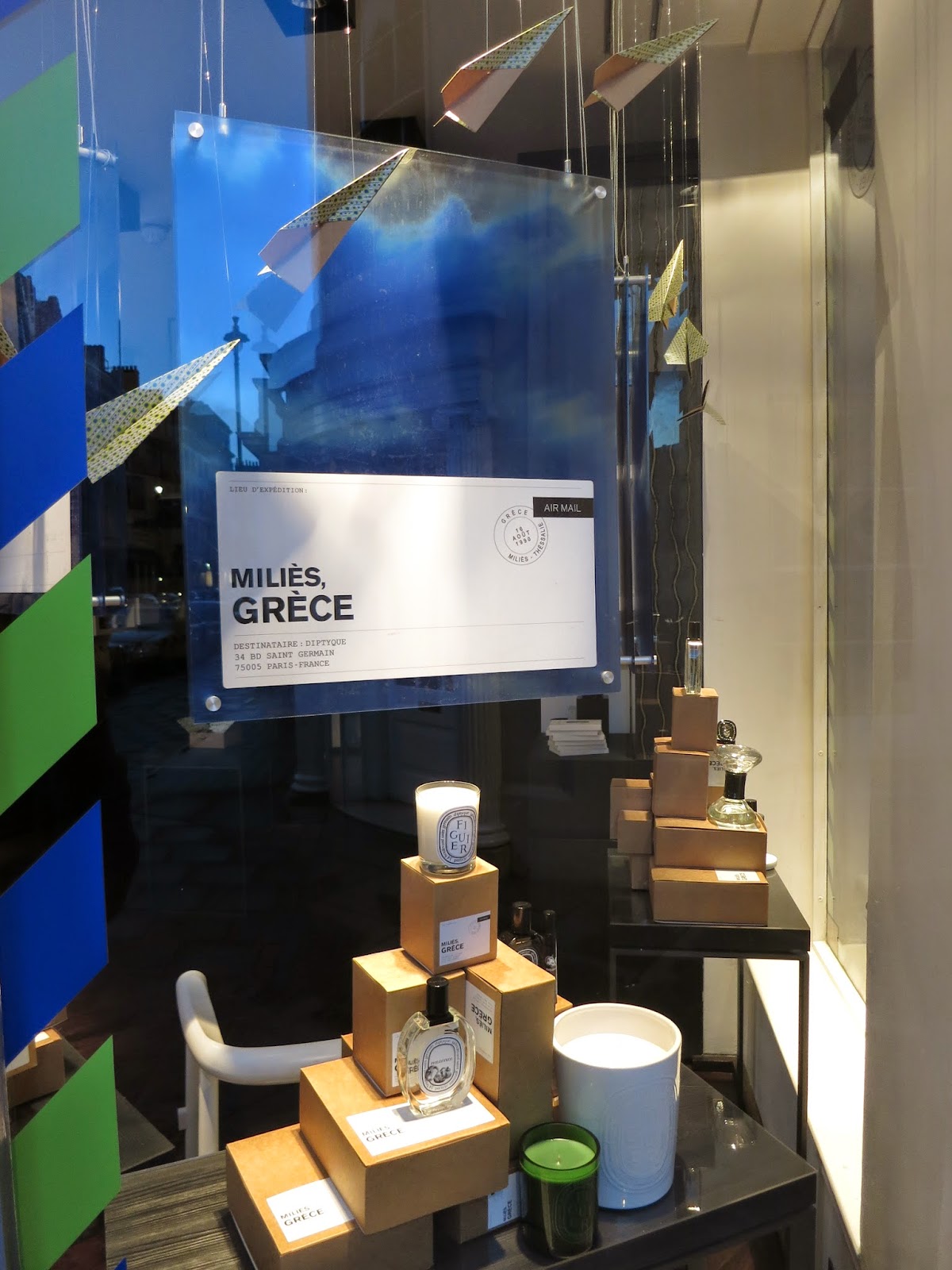 RetailStoreWindows.com: Diptyque, London