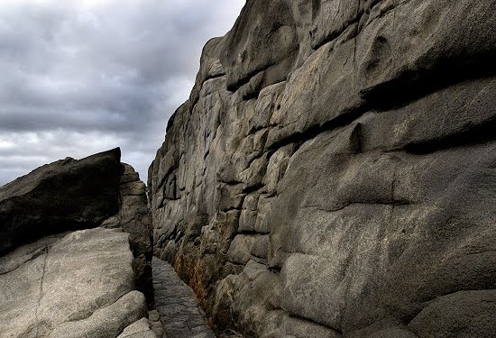 ARTE Y ARQUITECTURA (ART AND ARCHITECTURE): Pure Geography, Punta Pite