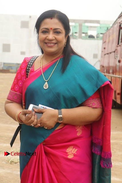 Poornima Bhagyaraj Photos in Saree at Producer Council Election 2017 ...