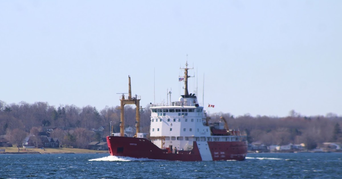 Carlz Boats: Light Icebreaker CCGS GRIFFON - A Homebound Pictorial