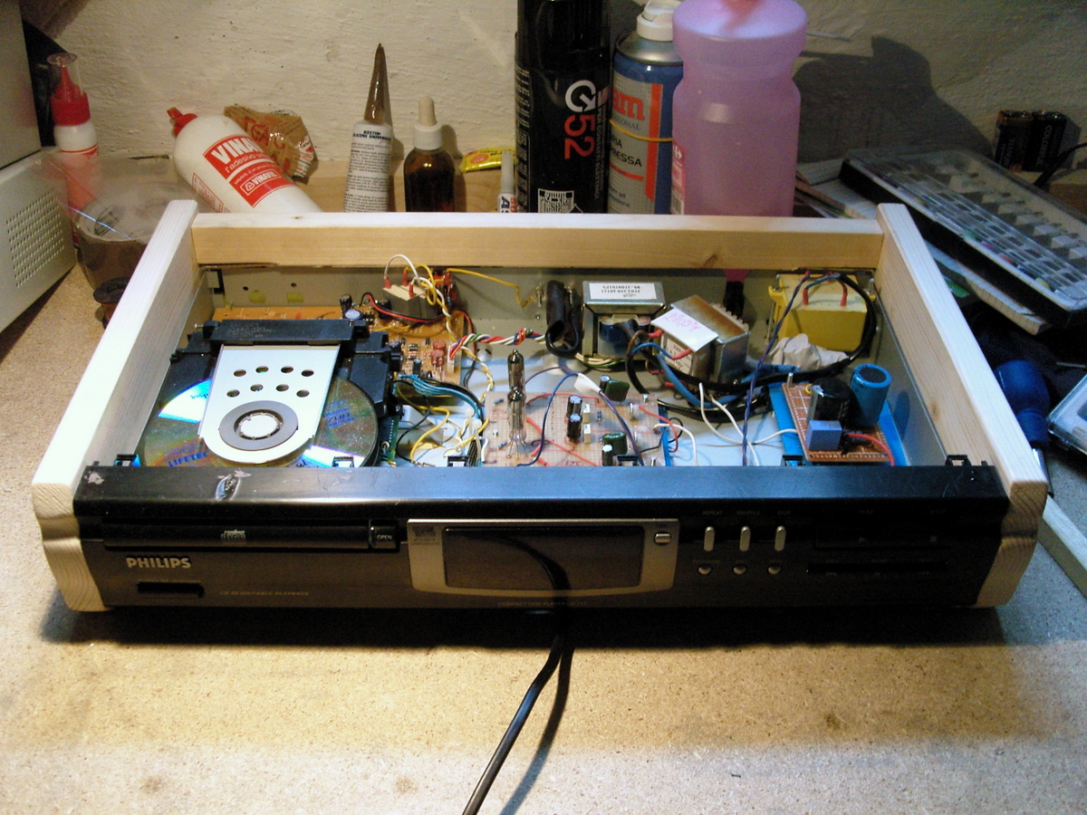 Mao Audiophile Modifications: Philips CD713 -TDA1545 Powered-passive I ...