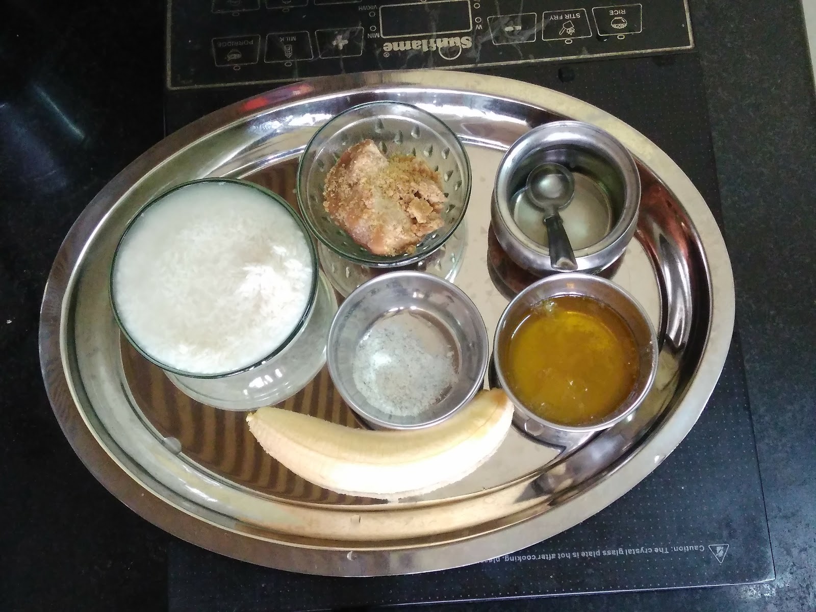 Swadisht Kitchen: Nendhram Pazham Nei Appam