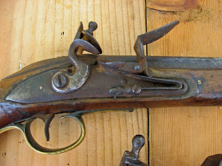 Excels at Nothing: 18th century Pistols