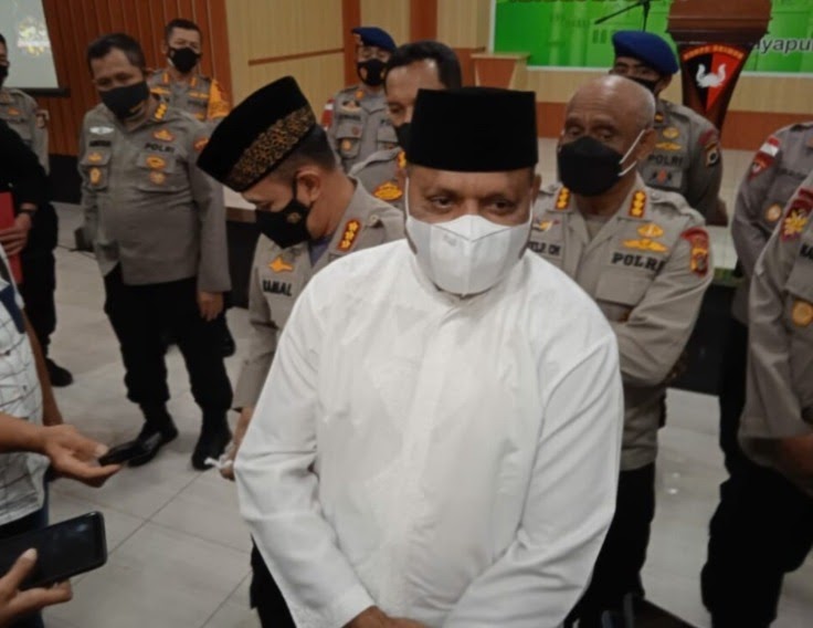 Mathius Fakhiri Ungkap Idul Fitri Jadi Momen Perkuat Perdamaian di ...