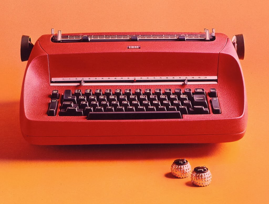 Abigail's Blog: The Evolution of Typewriters