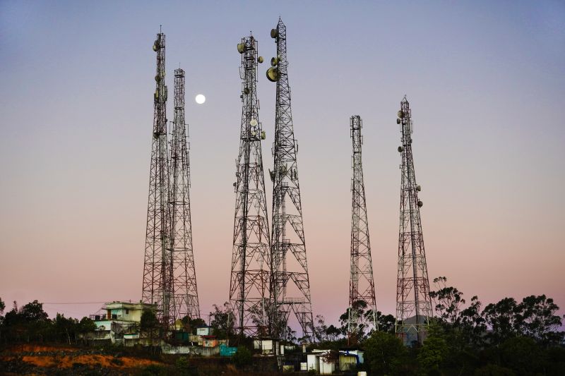 BCI, GIC and Brookfield Acquire Indian Telecom Towers