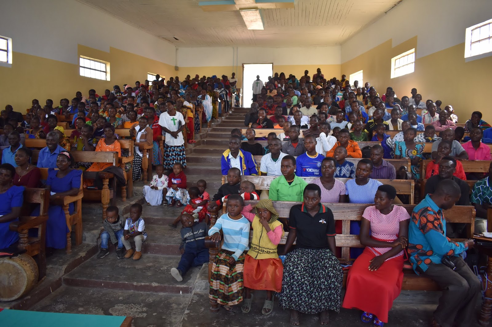 Mbigili - hin und zurück