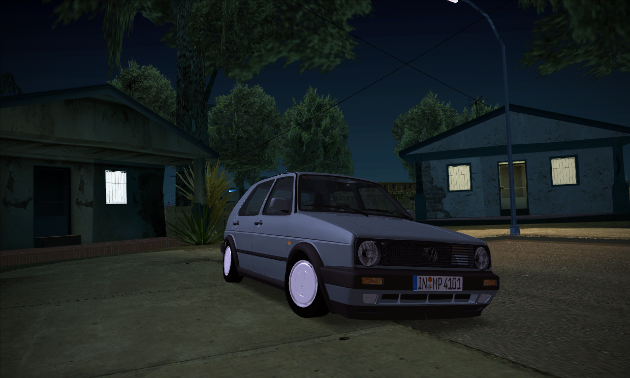 Dave's Garage: Volkswagen Golf II 5 doors - Stock.