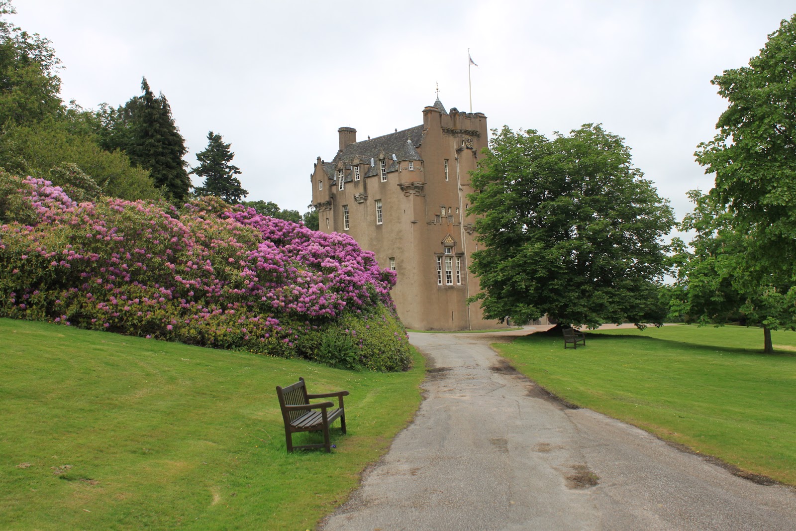 Walking in the North East of Scotland: The Ley Way at Crathes Castle