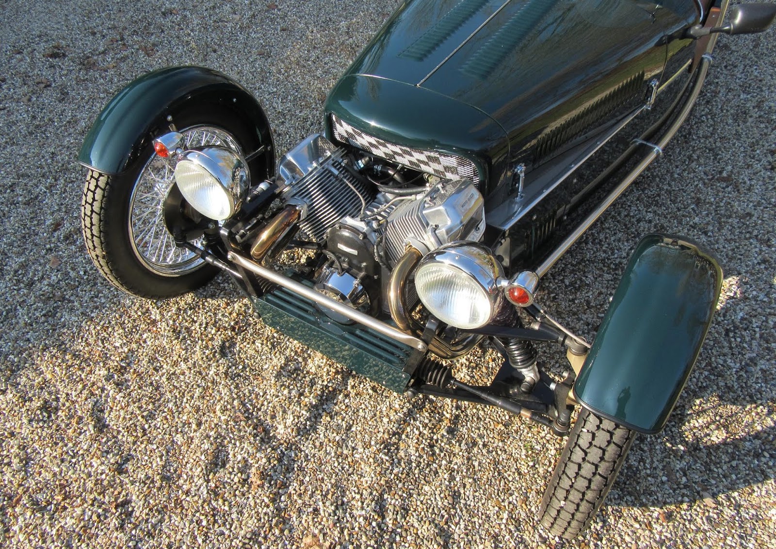 Aero Cycle Car's replica Morgan three wheeler kit build.