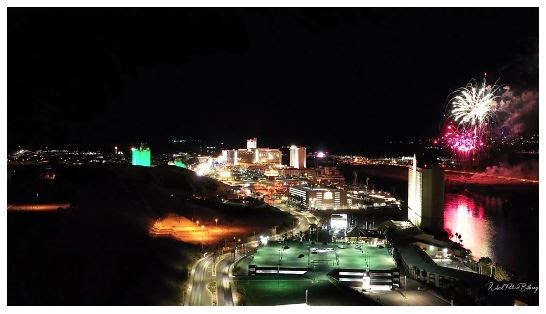 Laughlin Buzz: Two Fireworks shows in Laughlin for the Holiday