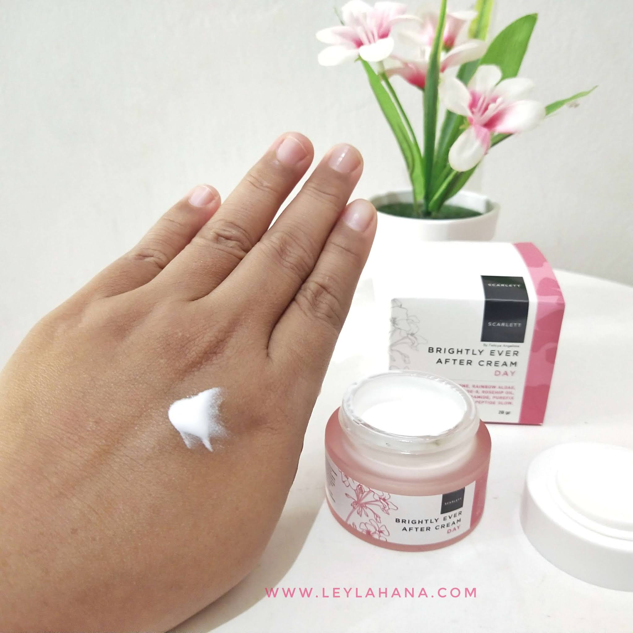 Review Scarlett Whitening Face Care | Leyla Hana