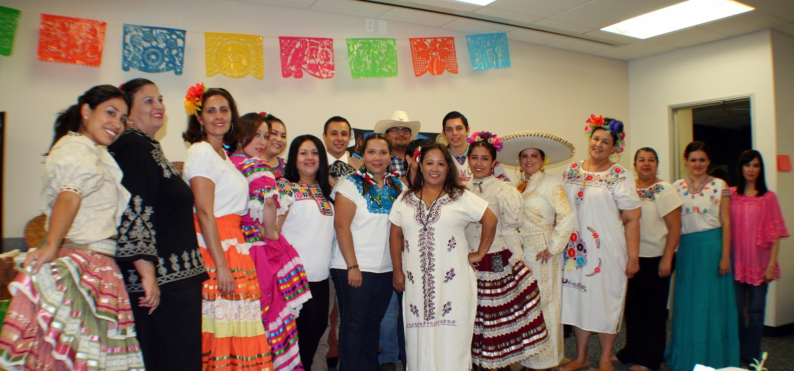 Prieta's Notes: Cultural Diversity, Mexican Style / Diversidad Cultural ...