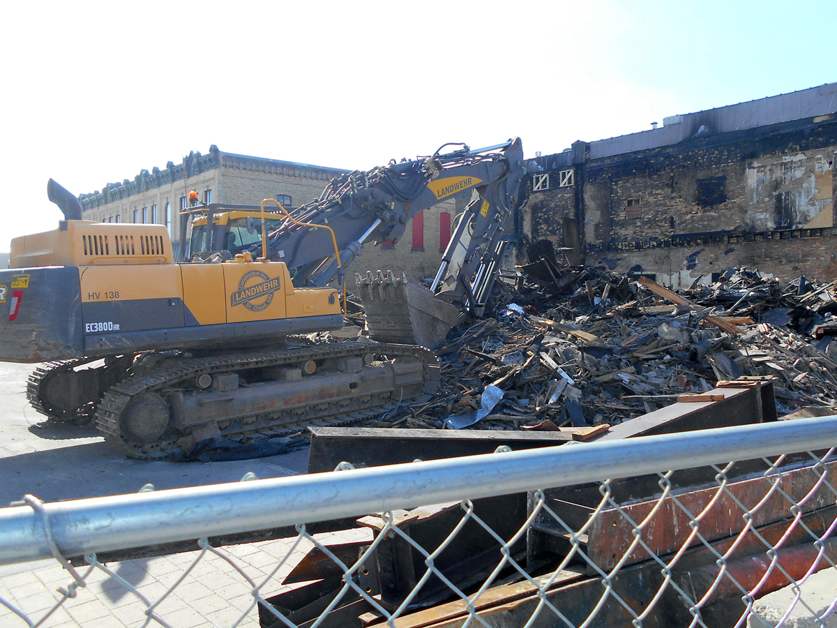 The Press Bar Fire - St. Cloud, MN