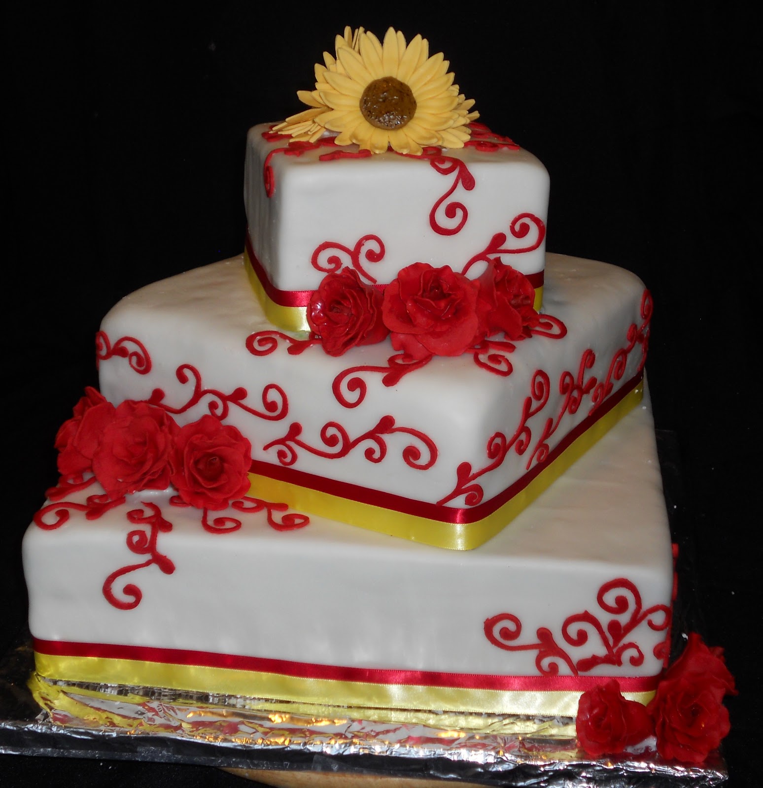 Fuzzy Cakes: Wedding cakes